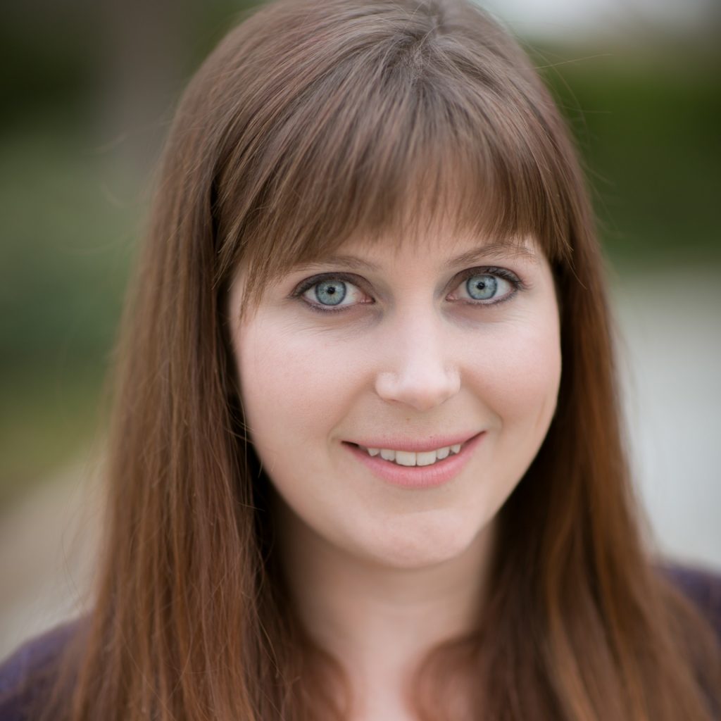 Staff - Exposition Review